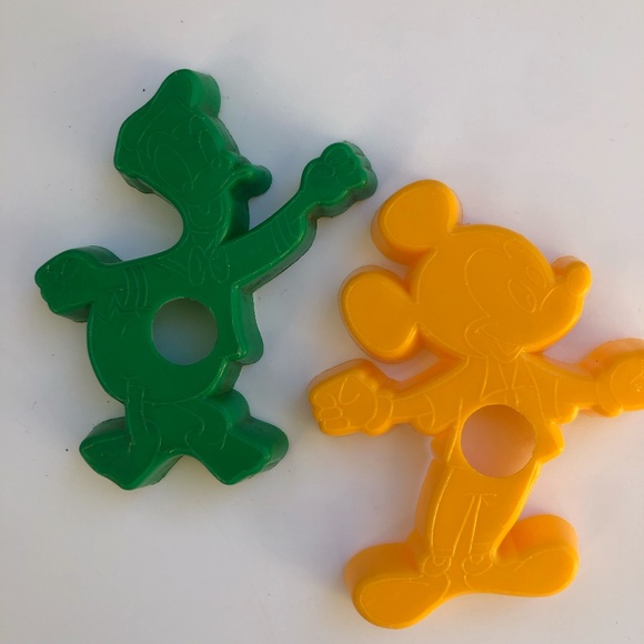 Disney | Kitchen | Vintage Mickey Mouse And Donald Duck Cookie Cutters ...